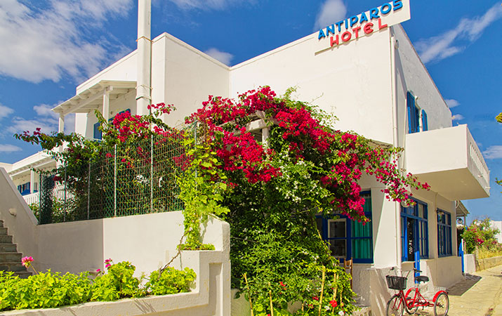 Antiparos Hotels - Antiparos island, Greece - Antiparos.com